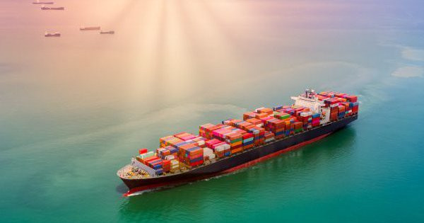 Vietnam sets course for zero carbon shipping by 2030