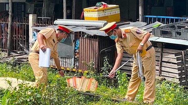 Bình Dương: Phát hiện thi thể người đàn ông không nguyên vẹn trên đường ray