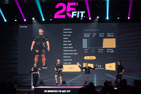 25 FIT nâng cấp trải nghiệm người dùng với công nghệ EMS mới
