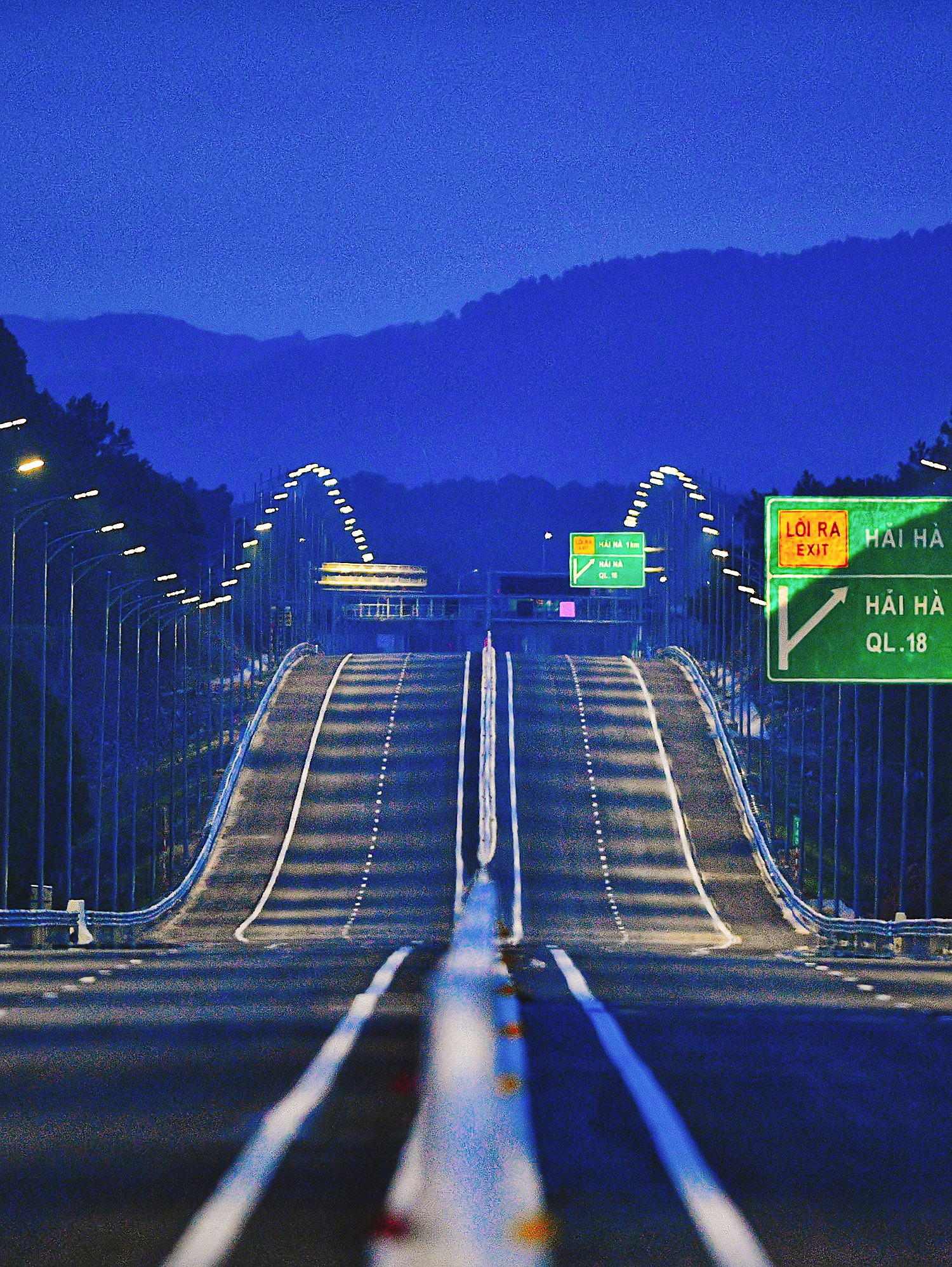 Toàn cảnh trục đường cao tốc từ Hà Nội tới Móng Cái