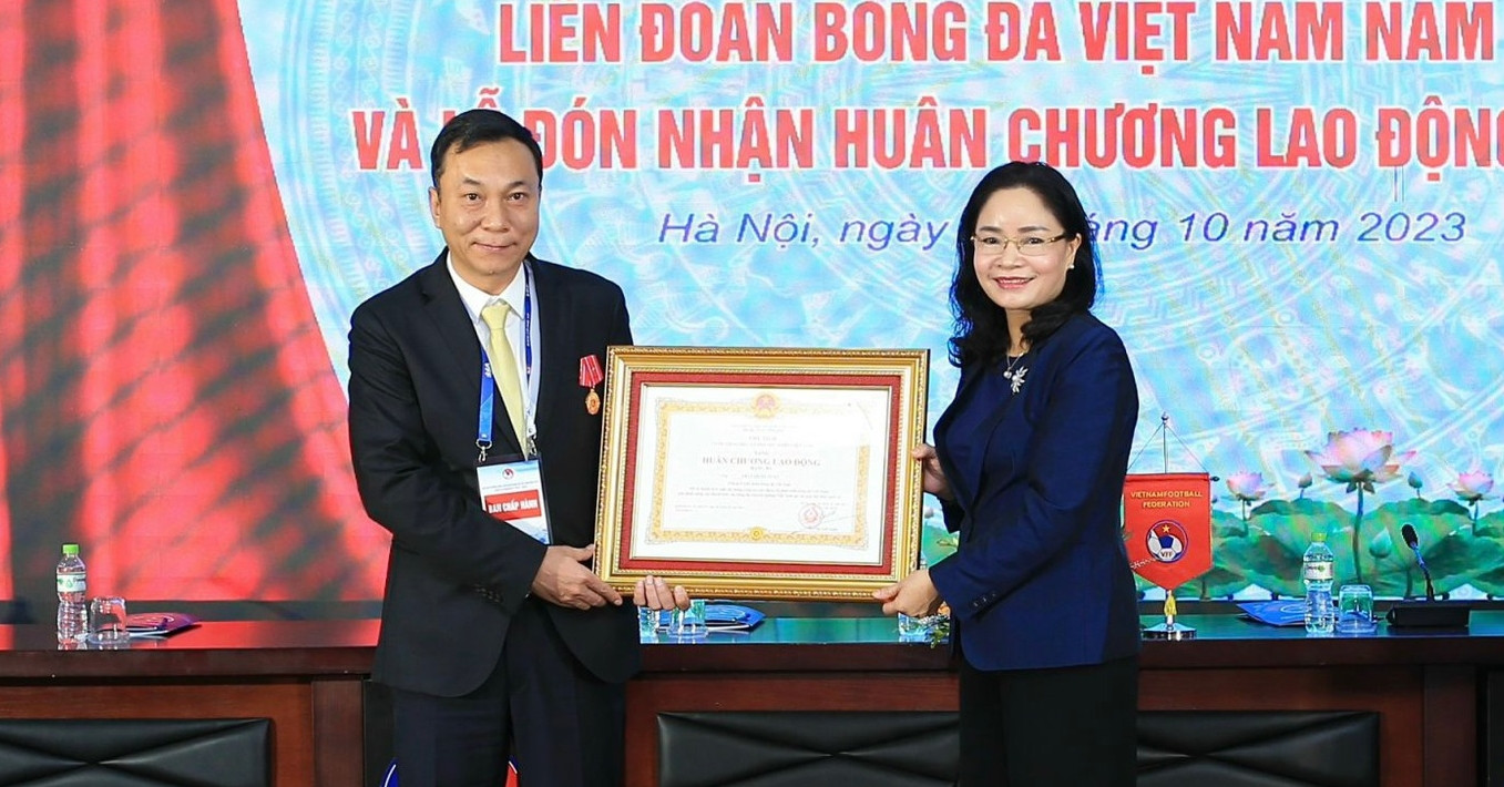 VFF và ông Trần Quốc Tuấn được trao tặng Huân chương Lao động hạng Ba