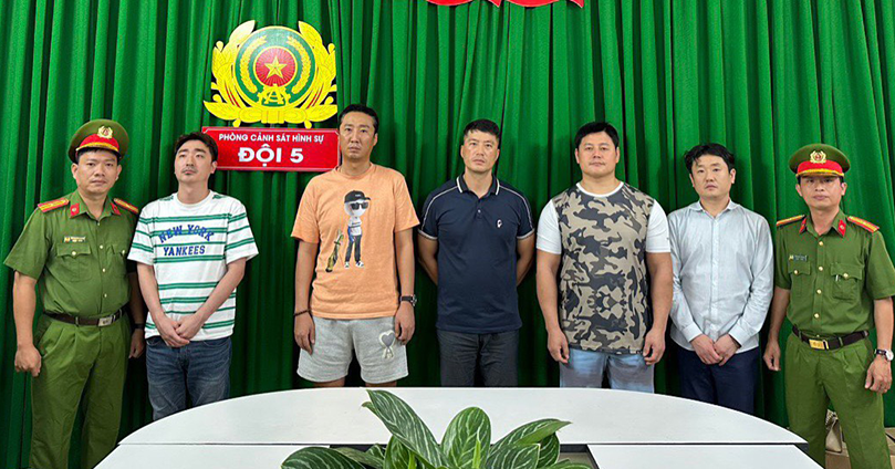 Chiêu tinh vi ở thiên đường mua bán dâm của dân chơi Hàn Quốc tại TP.HCM