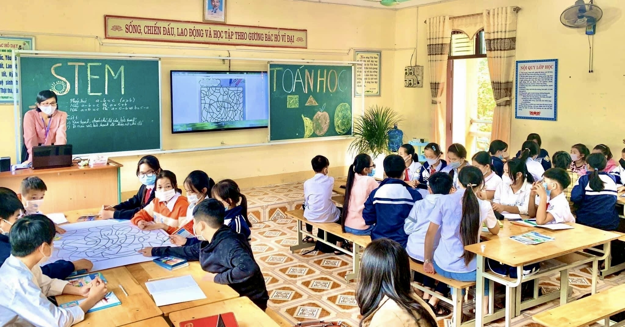 Hà Nội tích cực đổi mới chất lượng dạy và học bằng ứng dụng CNTT và STEM