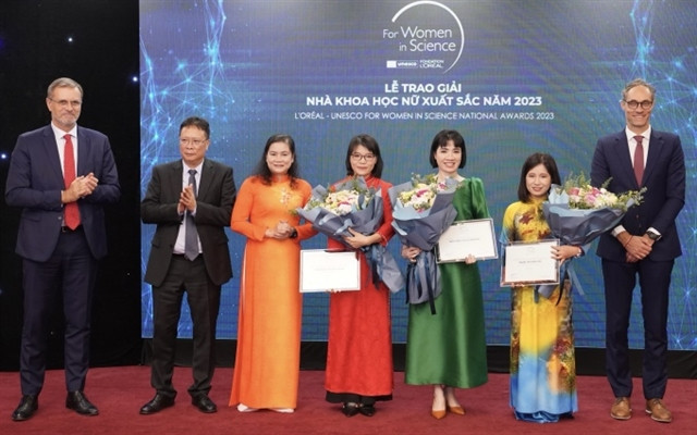 Three outstanding female scientists receive L’Oréal – UNESCO awards 2023