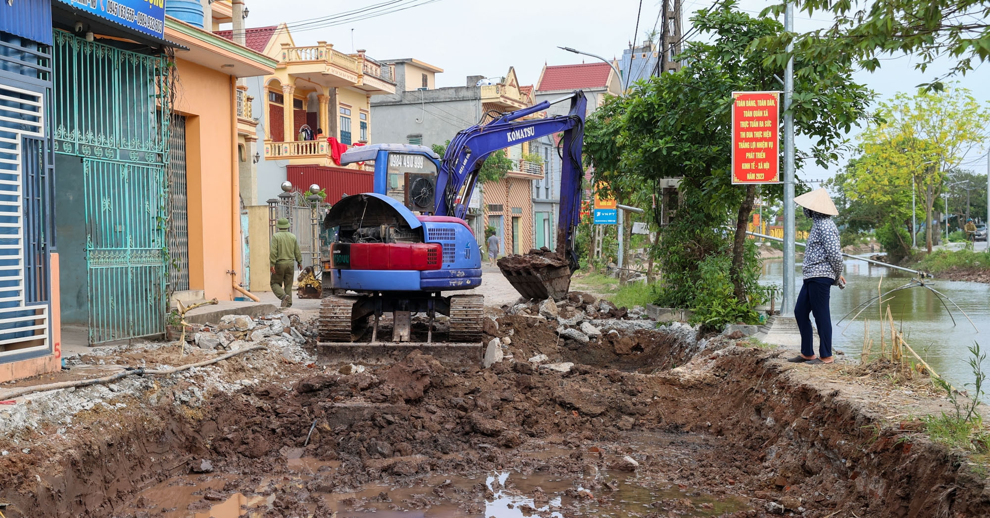 Phát triển kết cấu hạ tầng xây dựng nông thôn mới nâng cao, kiểu mẫu ở ...
