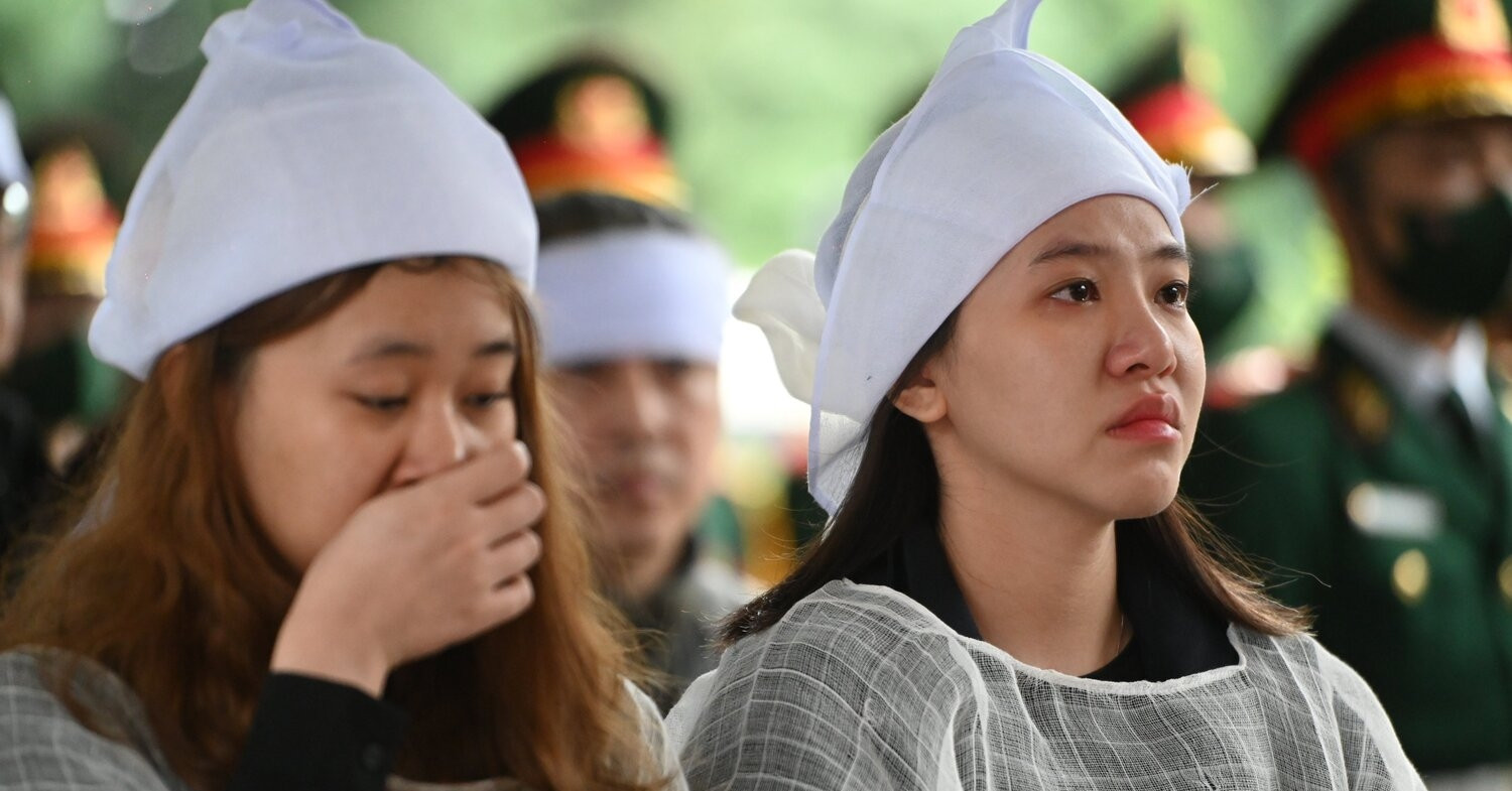 Tang lễ đẫm nước mắt tiễn biệt nhạc sĩ Xuân Phương