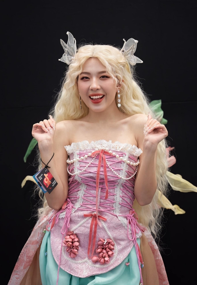 Hậu Vietnam Idol, Lamoon Diễm Hằng ra mắt MV với tạo hình 'độc lạ'