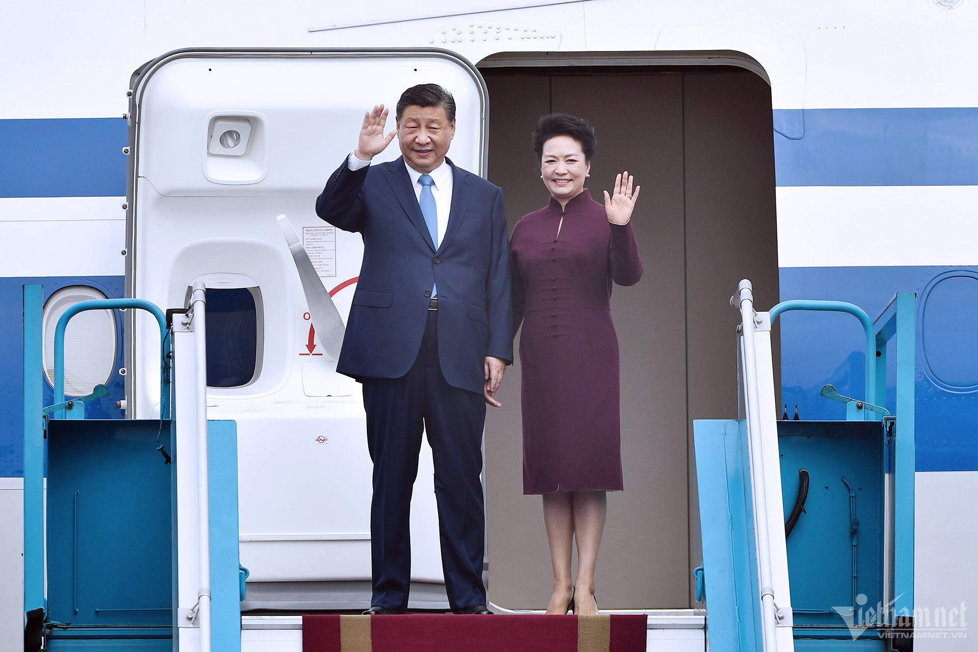 Chinese Party, State leader arrives in Hanoi, starting state visit to ...