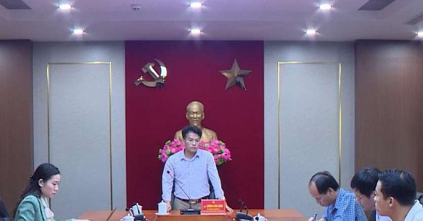 Kỷ luật cán bộ TP Hạ Long cung cấp thông tin đất đai, nhận quà của công dân