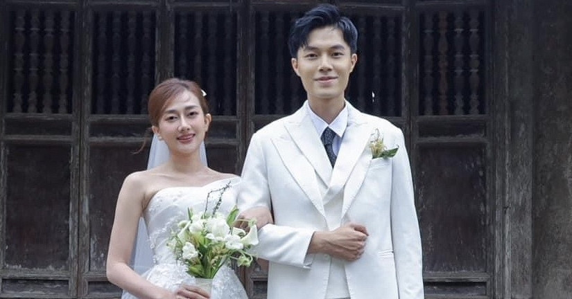 Tiệc cưới riêng tư của diễn viên Phương Lan và chồng kém tuổi