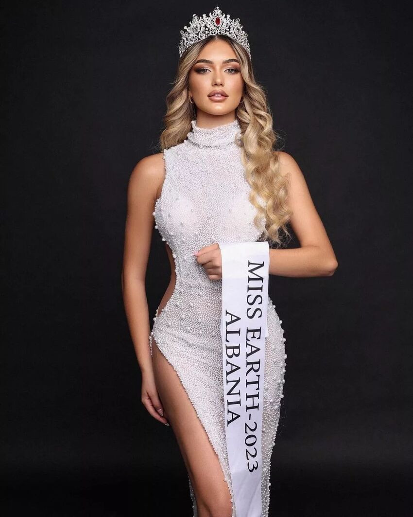 Vẻ đẹp như 'búp bê sống' của Hoa hậu Albania thi Miss Earth 2023