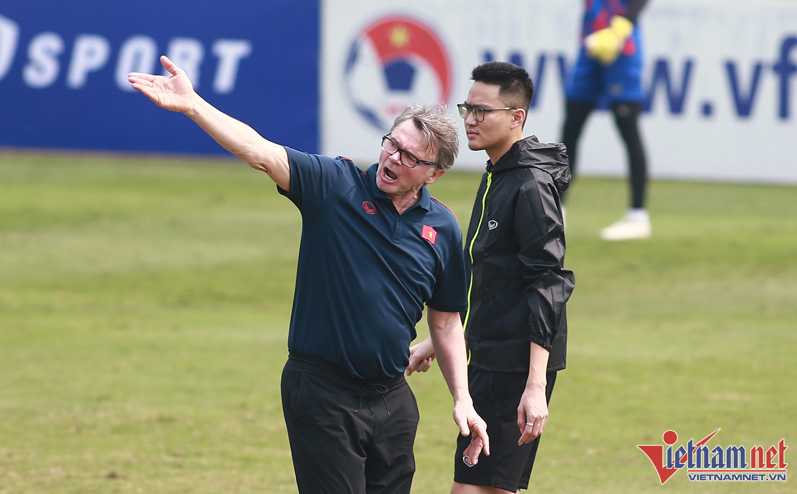 HLV Philippe Troussier: Sự tỉ mỉ đáng kinh ngạc