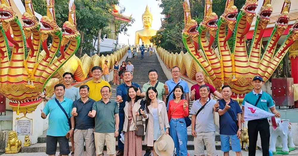 Airfares soar, travel firms discount tour fees to stimulate demand