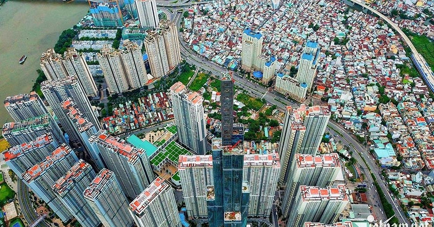 HCMC faces challenges as growth rate falls