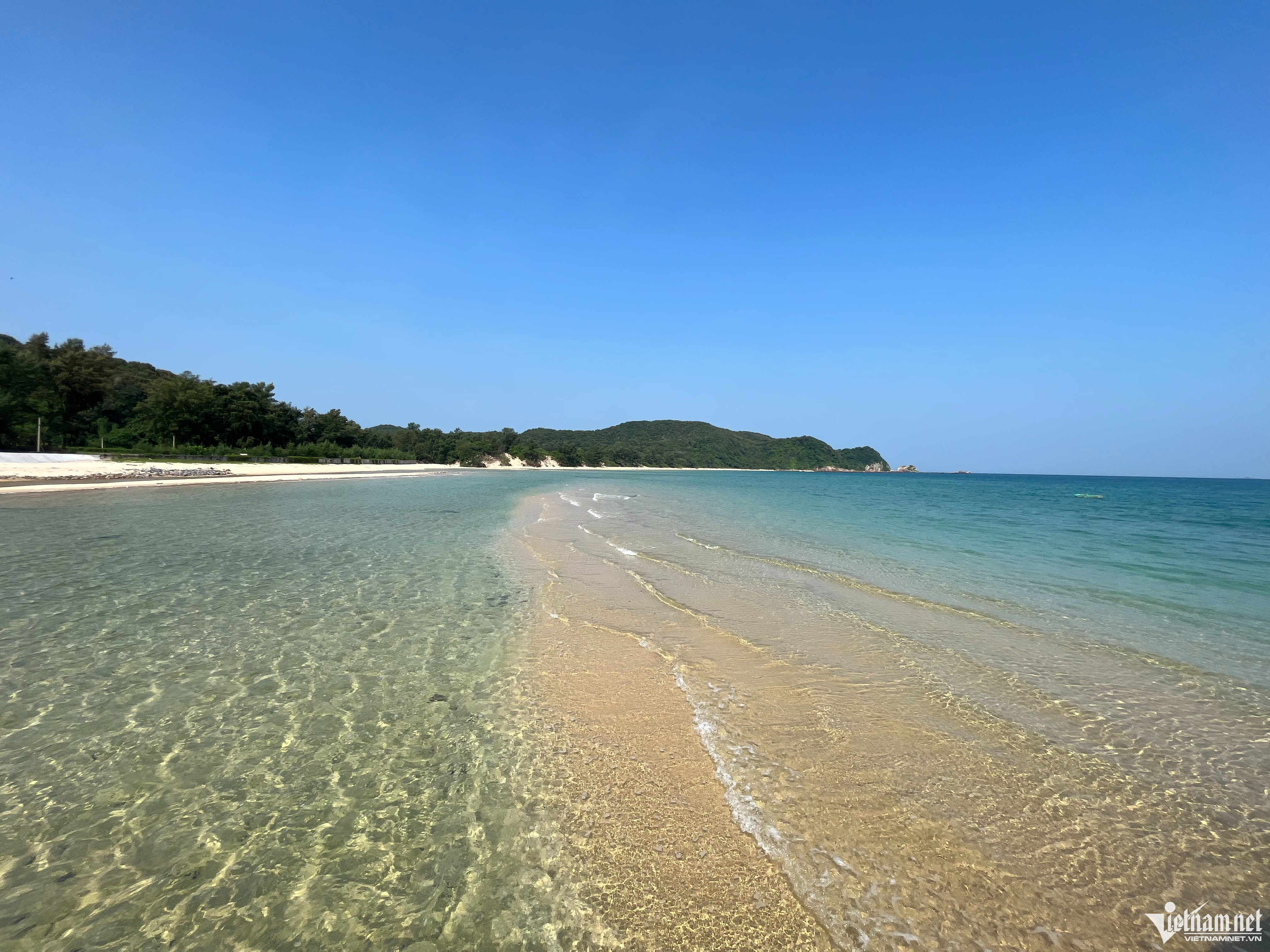 Những hòn đảo đẹp mê lòng ở miền Bắc cho kì nghỉ lễ 30/4