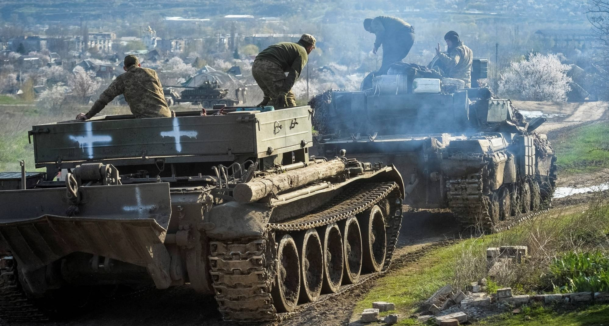 Mỹ tuyên bố đã chuyển 98% vũ khí hỗ trợ phản công, Ukraine phản bác