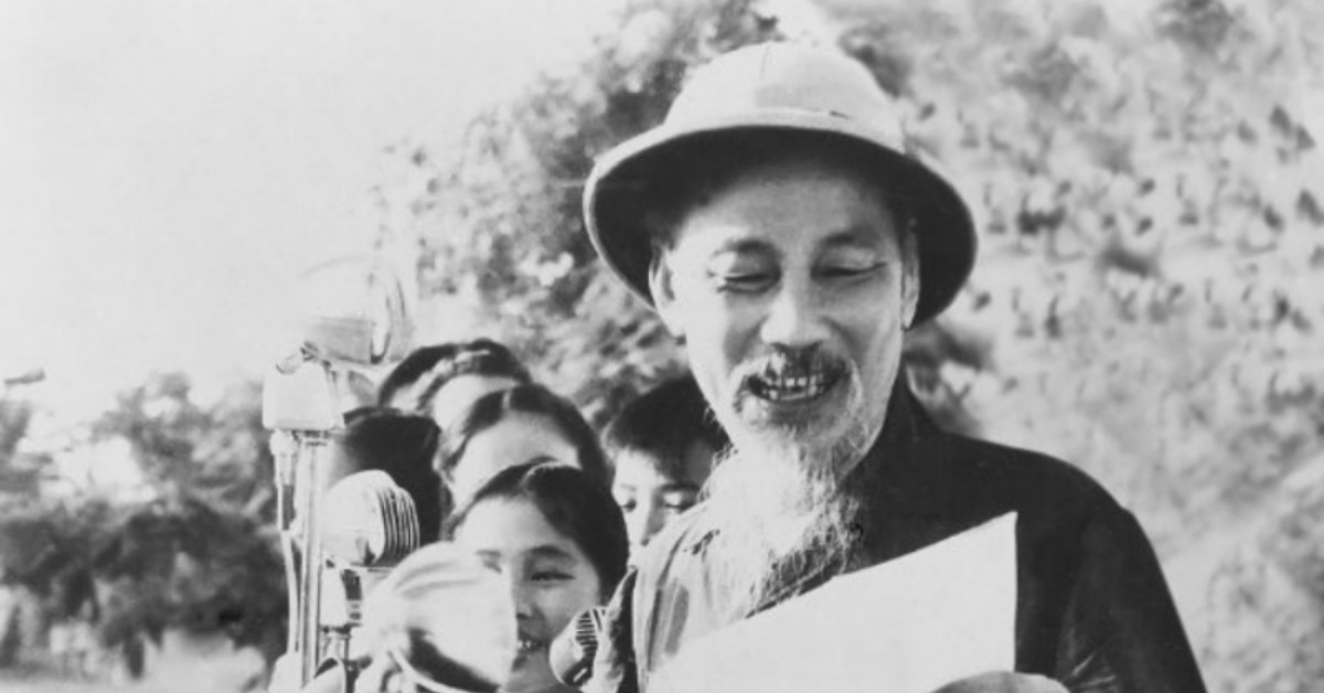 Tên gọi của Bác Hồ khi còn nhỏ là gì? Bác sử dụng bút danh gì khi ở ...