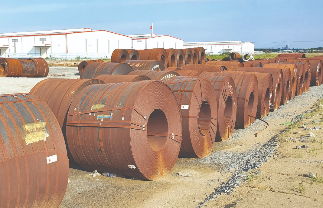 Bright spots amid dreary picture