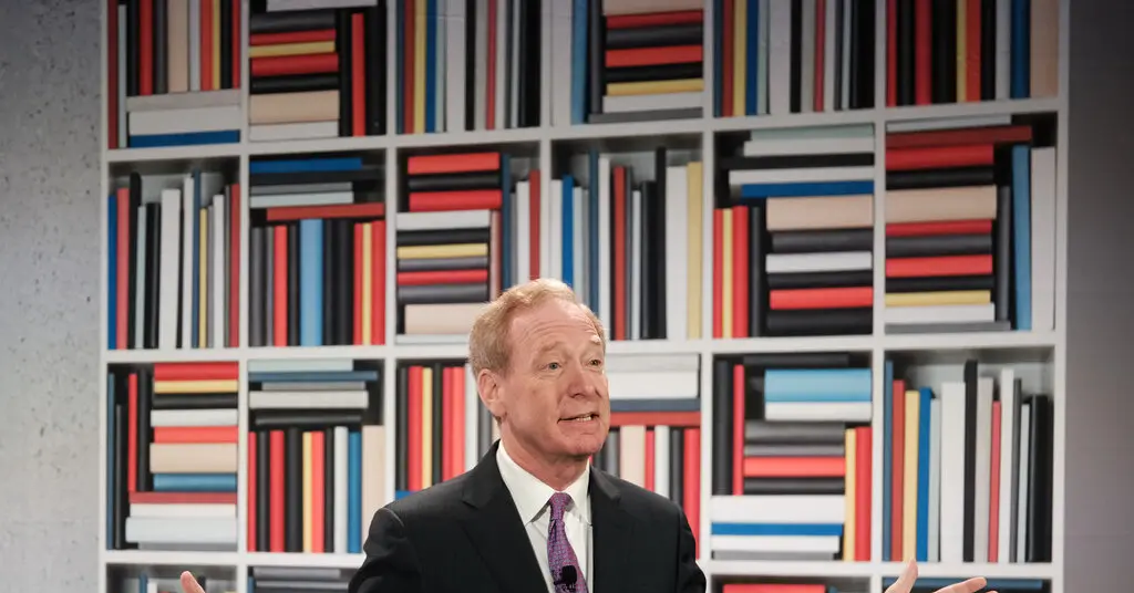 Chủ tịch Microsoft Brad Smith: Deepfake là nỗi lo lớn nhất về AI
