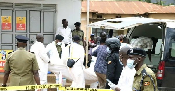 Bộ trưởng Uganda bị vệ sĩ bắn chết, nghi do mâu thuẫn cá nhân