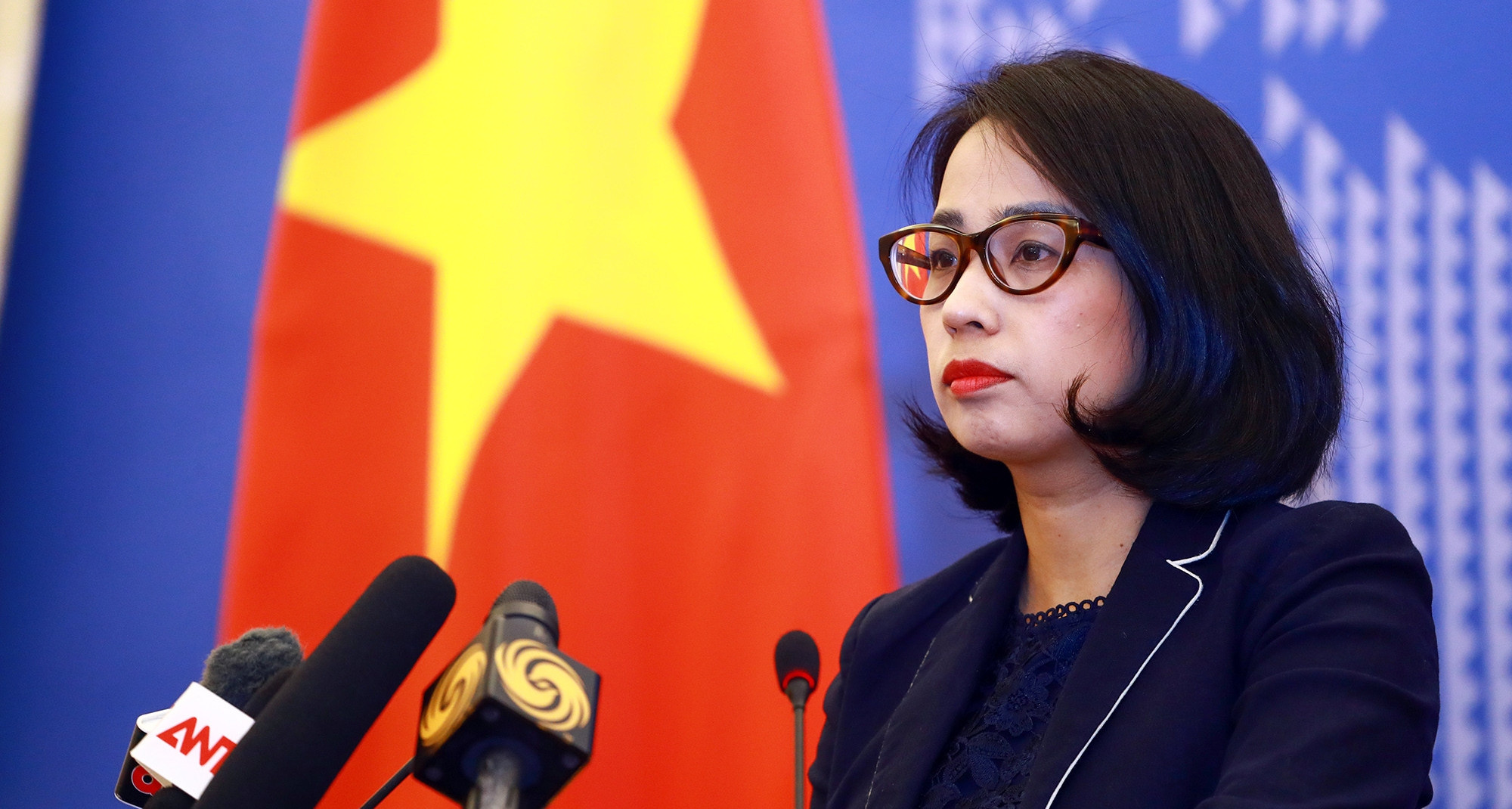 Đề nghị một công ty ở Australia dừng lưu hành vật phẩm có hình 'cờ vàng'