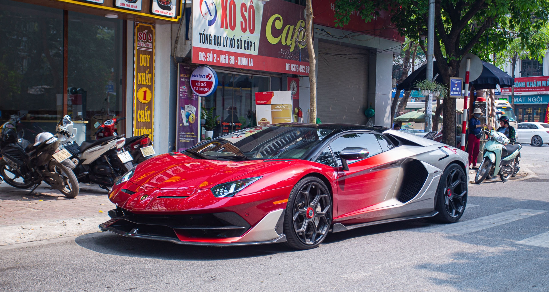Siêu xe Lamborghini Aventador của đại gia Hà Nội trở thành độc bản sau ...
