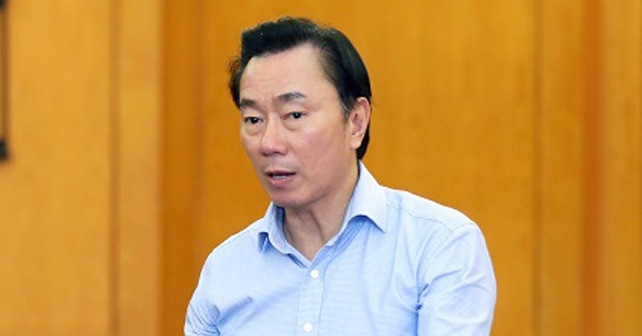 'Chả lẽ kho tàng âm nhạc Việt Nam chỉ có mỗi Bonjour Vietnam'