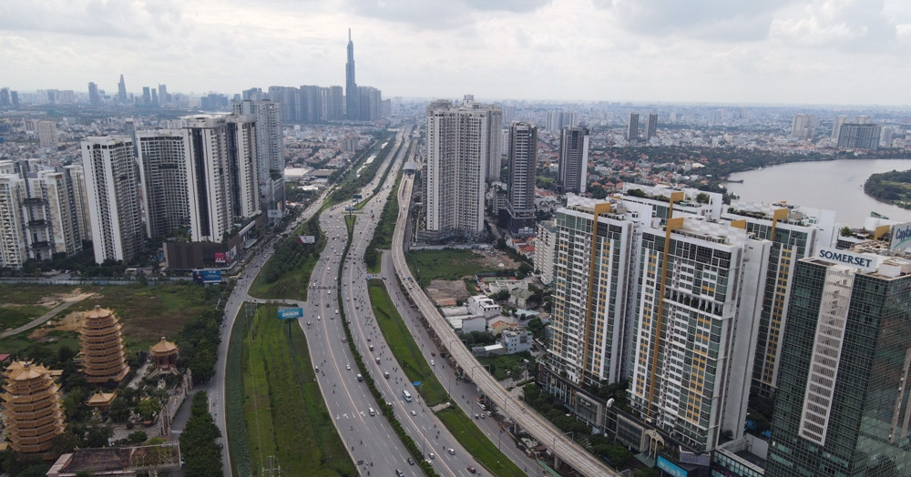 Vietnam has challenges to overcome on the path to growth