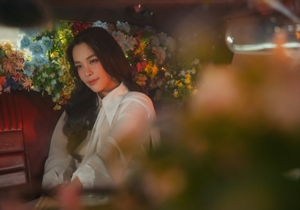 Sau loạt ồn ào, 'O Sen' Ngọc Mai trở lại kết hợp cùng Vicky Nhung