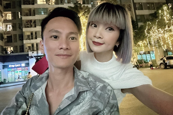 500+ Siêu mẫu Hạ Vy Tài năng và nhan sắc đỉnh cao