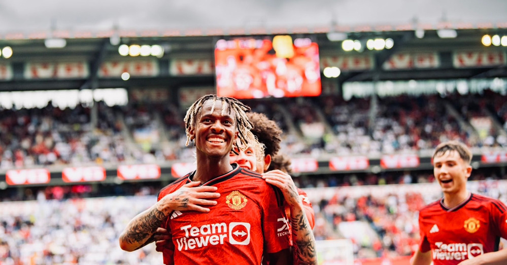 Cầu thủ MU bỗng dưng 'trúng số' chuyển nhượng