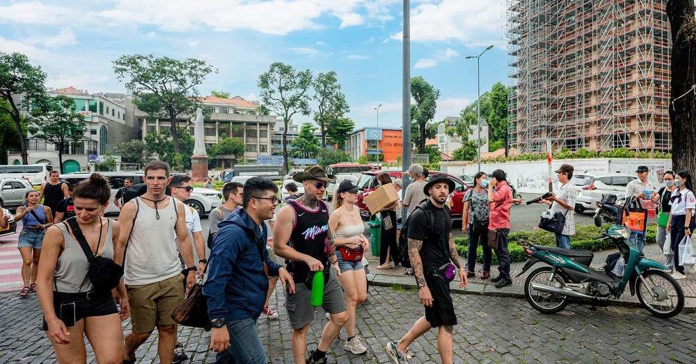 8 million foreign travelers expected for 2023