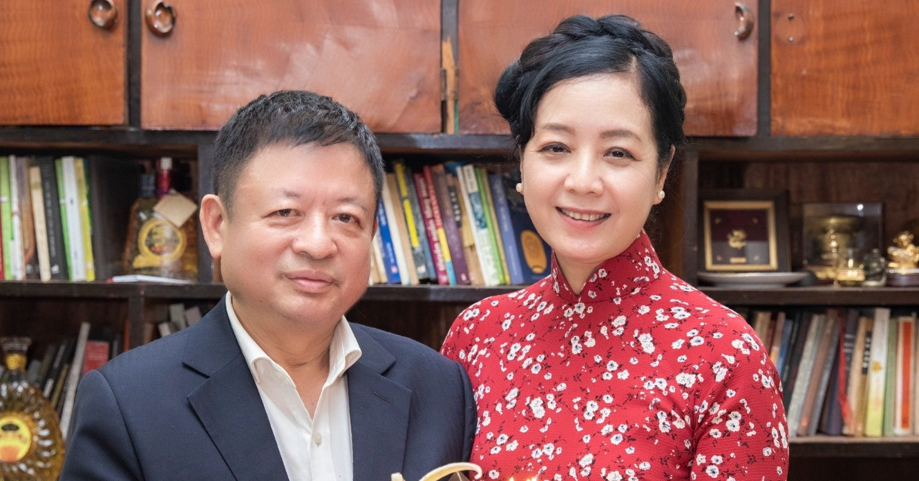 NSƯT Chiều Xuân: 'Tôi thấy anh Quân đẹp mọi phương diện'