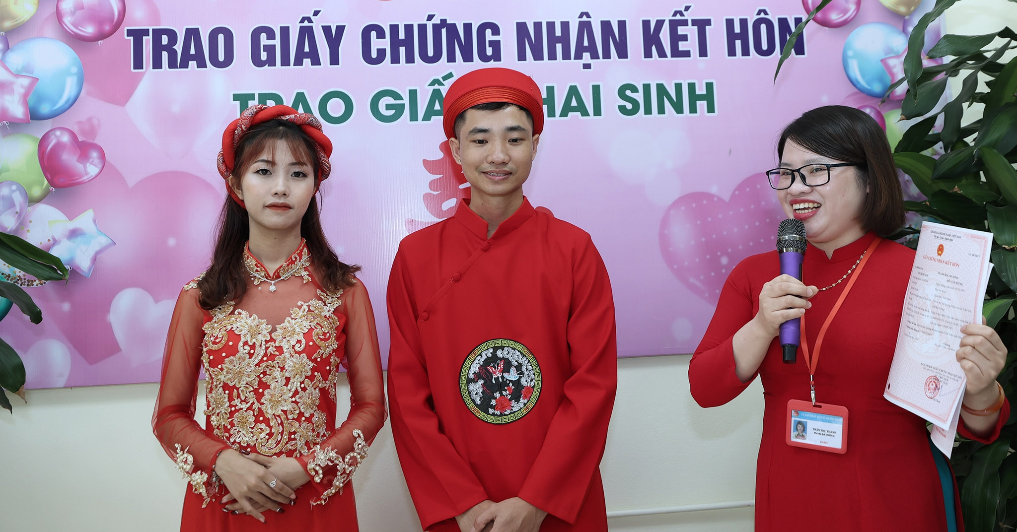 Chấm điểm, gắn sao xã, phường, thị trấn đạt chuẩn Chính quyền thân thiện