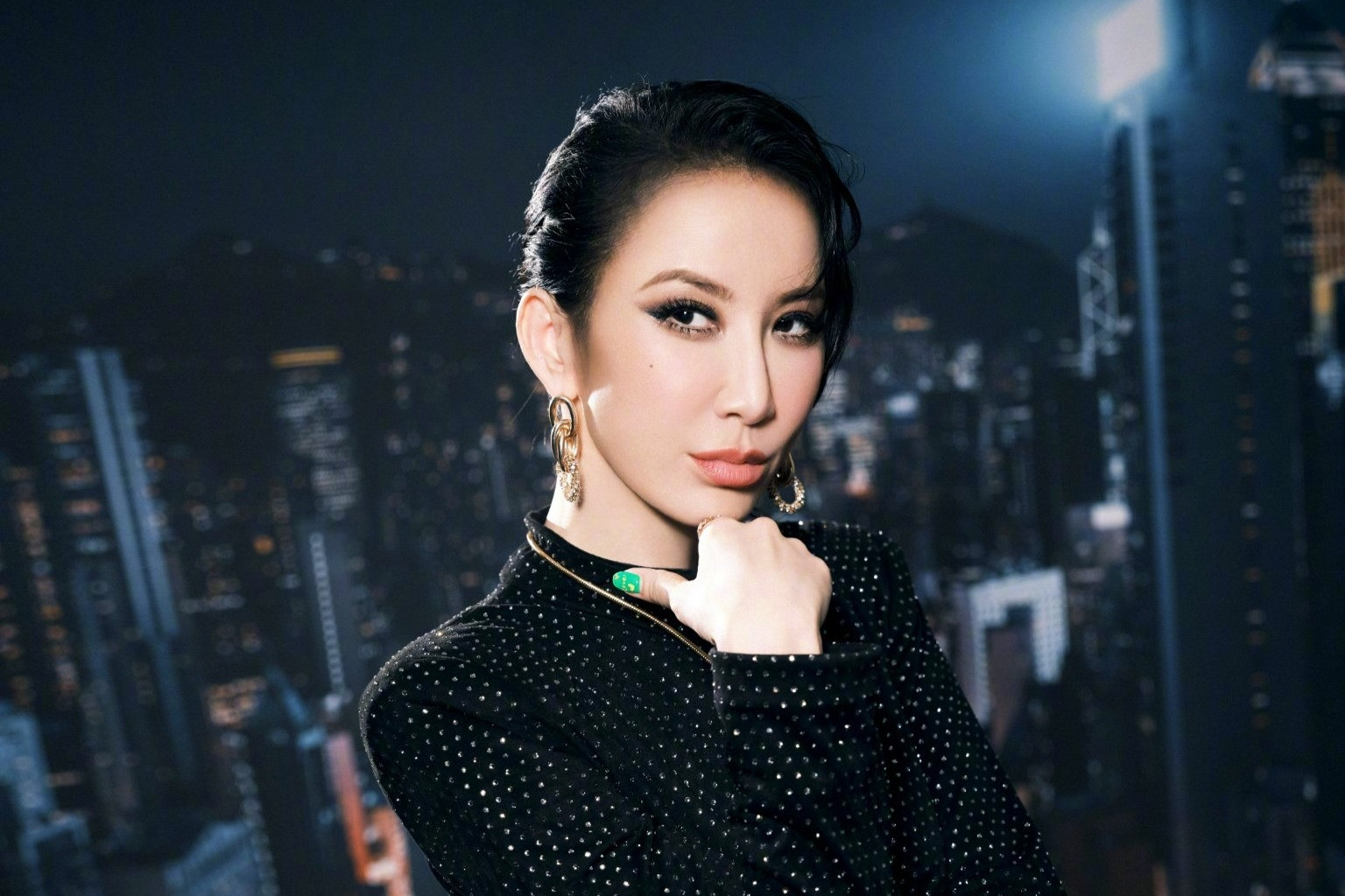 Ca sĩ Coco Lee qua đời ở tuổi 48