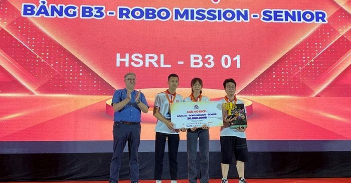 Winners of World Robot Olympiad in Vietnam revealed