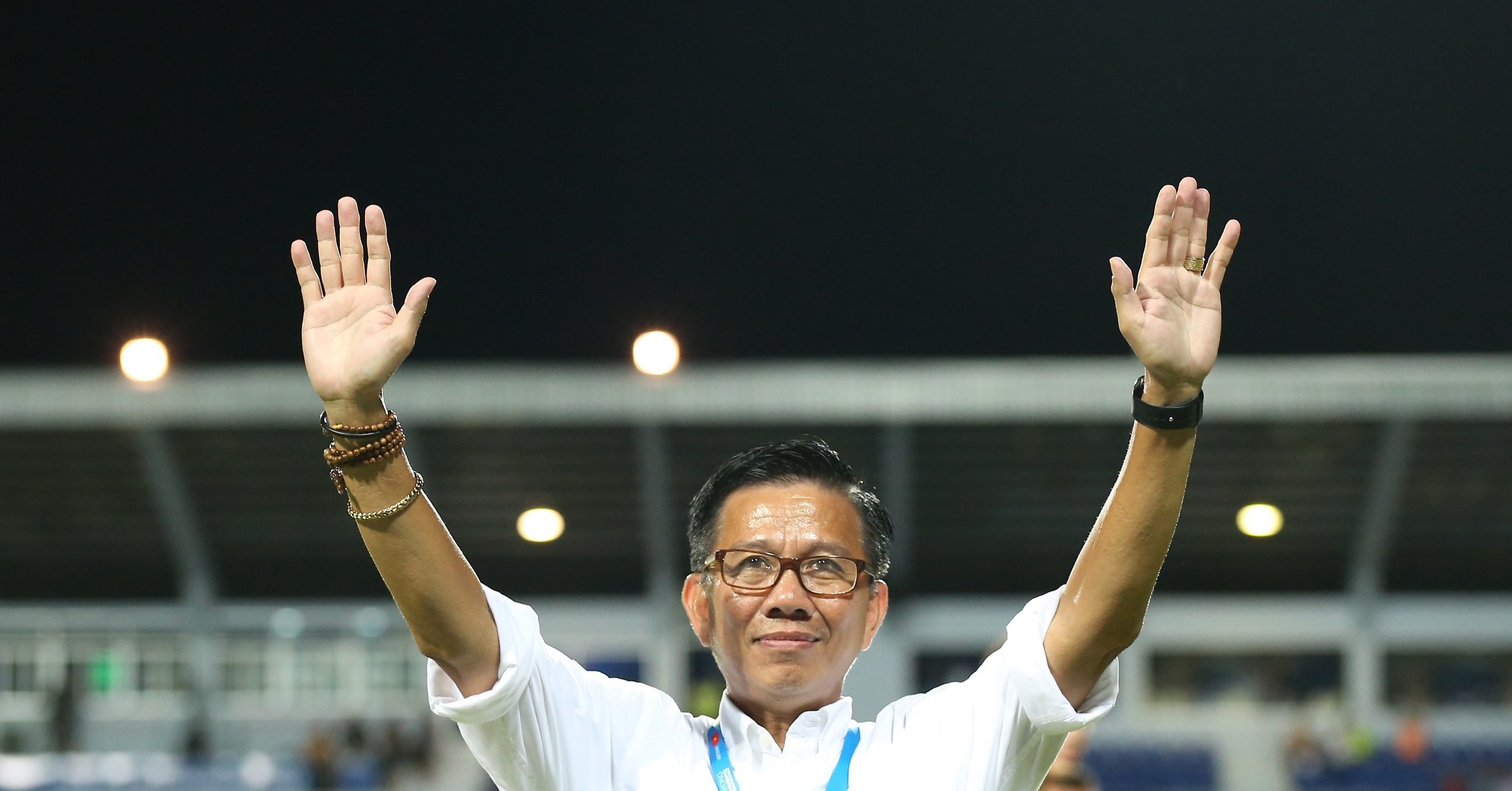 HLV Hoàng Anh Tuấn tiết lộ chiêu đánh bại Indonesia ở loạt luân lưu