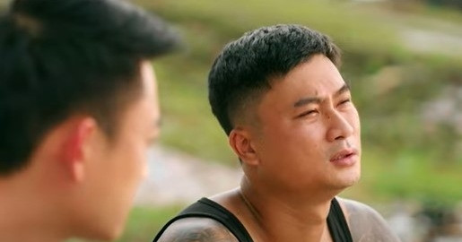 Làng trong phố tập 21: Hiếu mặc cảm vì quá khứ