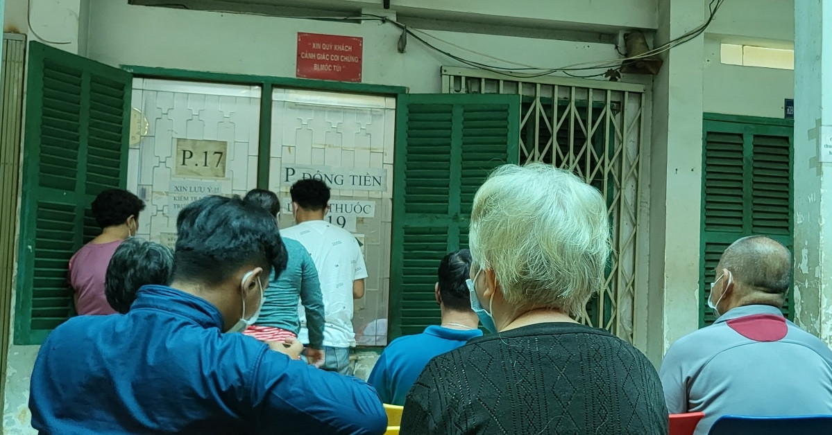 HCMC doctors receive hundreds of calls for emergency aid for depressed patients