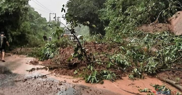 Sạt lở ở Đèo Đất: Một tài xế người Hà Tĩnh tử vong