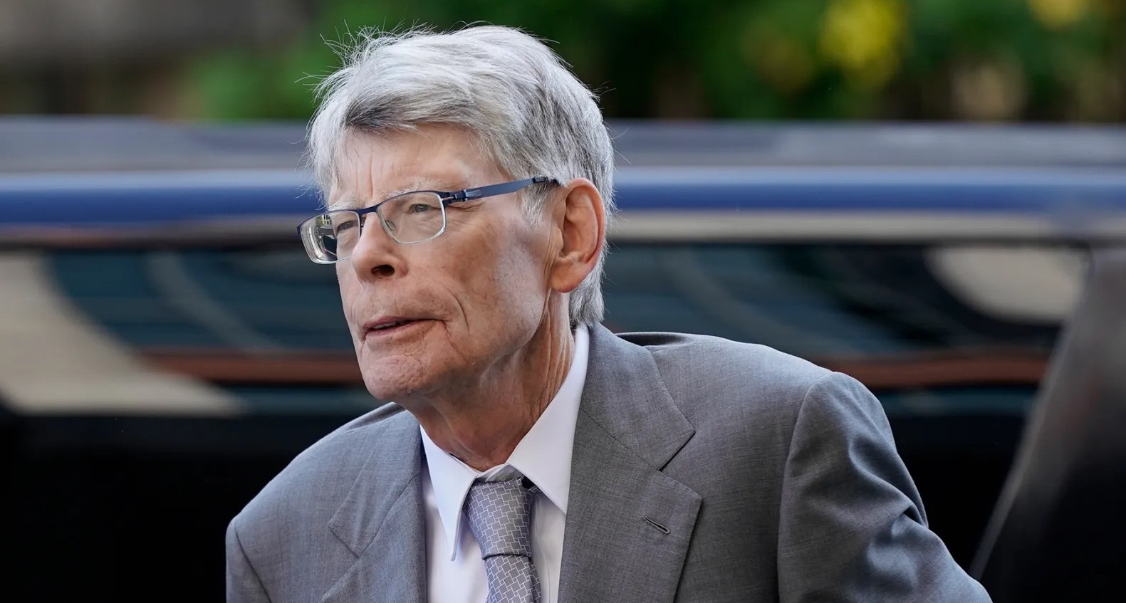 Gia đình có 4 nhà văn của ông trùm truyện kinh dị Stephen King