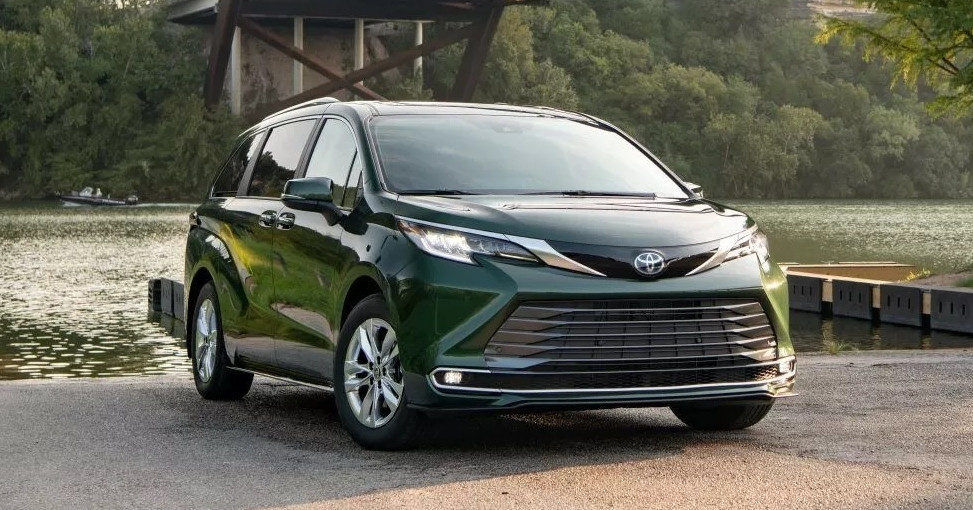 Toyota Sienna 2024 ra mắt, ít thay đổi chỉ dành cho đại gia Việt chịu chơi