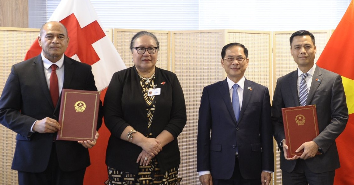 Việt Nam thiết lập quan hệ ngoại giao với nước thứ 193