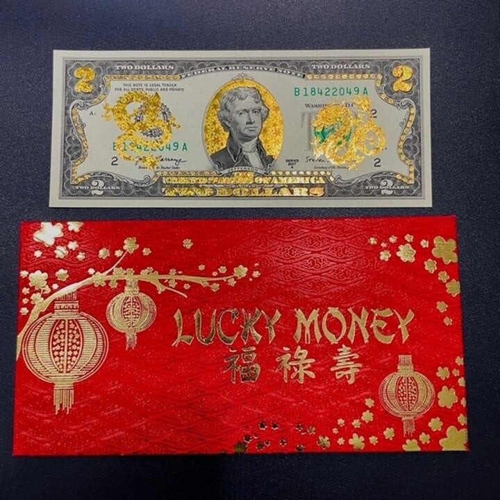 Lucky money featuring dragon image in demand ahead of Tet