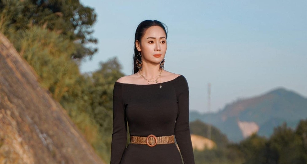 Sao Việt 10/1/2024: Vóc dáng vạn người mê của Quách Thu Phương