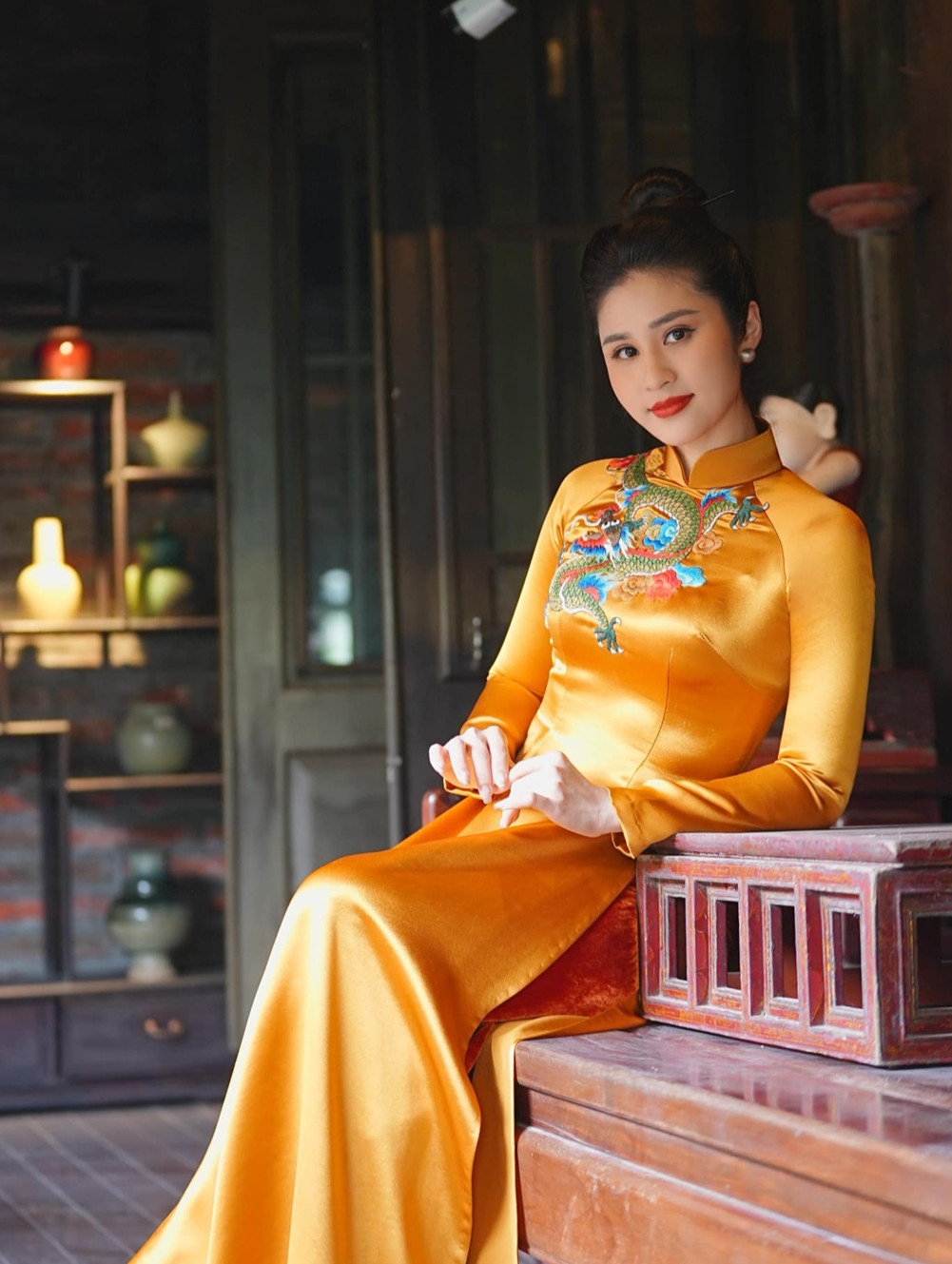 Sao Việt 17/1/2024: BTV Minh Trang thời sự 19h đẹp ngỡ ngàng