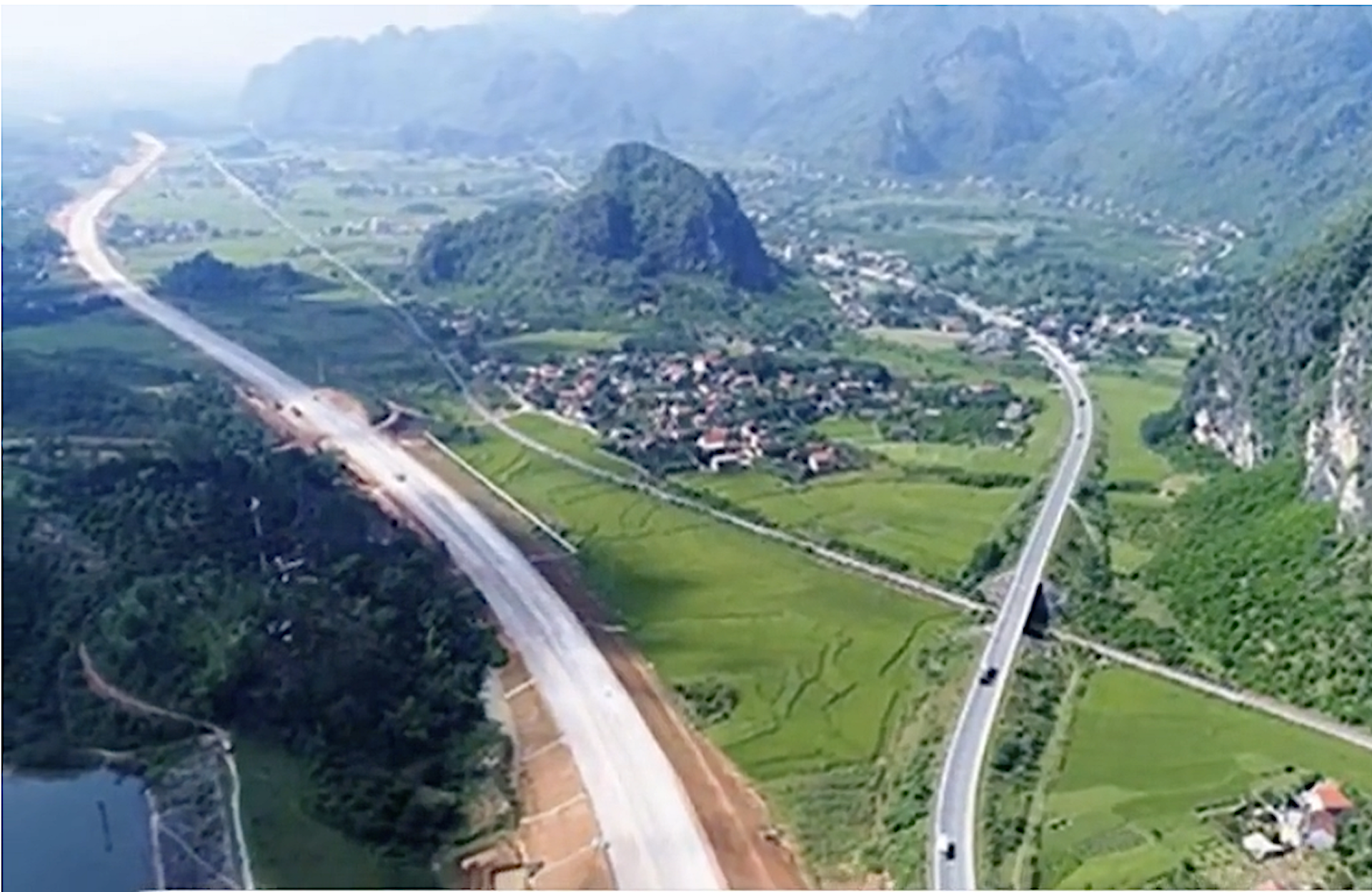 Construction of Dong Dang - Tra Linh Expressway begins on January 1