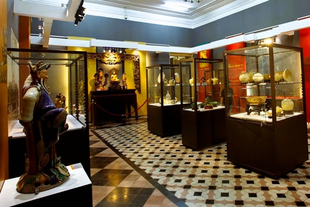 HCM City museum hosts antique exhibition to celebrate Tet