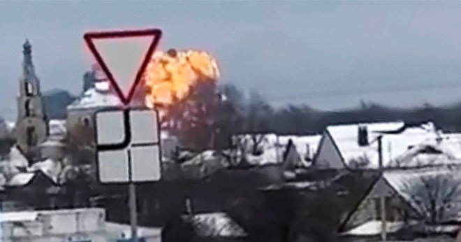 Máy bay chở binh sĩ Ukraine bị hắn hạ: Cáo buộc của Moscow và giải ...