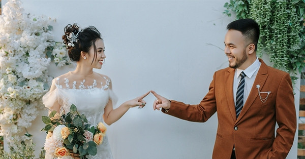 Mê cô gái ở hình quảng cáo, chàng Việt kiều quyết tán và tạo nên chuyện ...